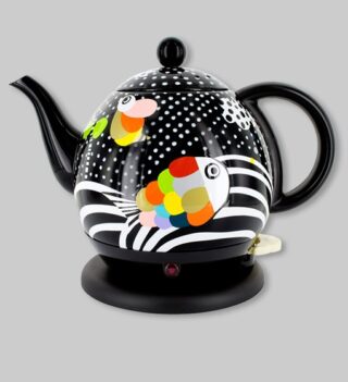 Pylones Kettle in Scale Design - NYO - We treasure smile-inducing and ...